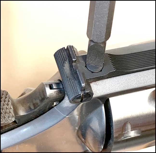 Shooting 101: How to Zero Your Rifle or Handgun Sights - The Shooter's Log